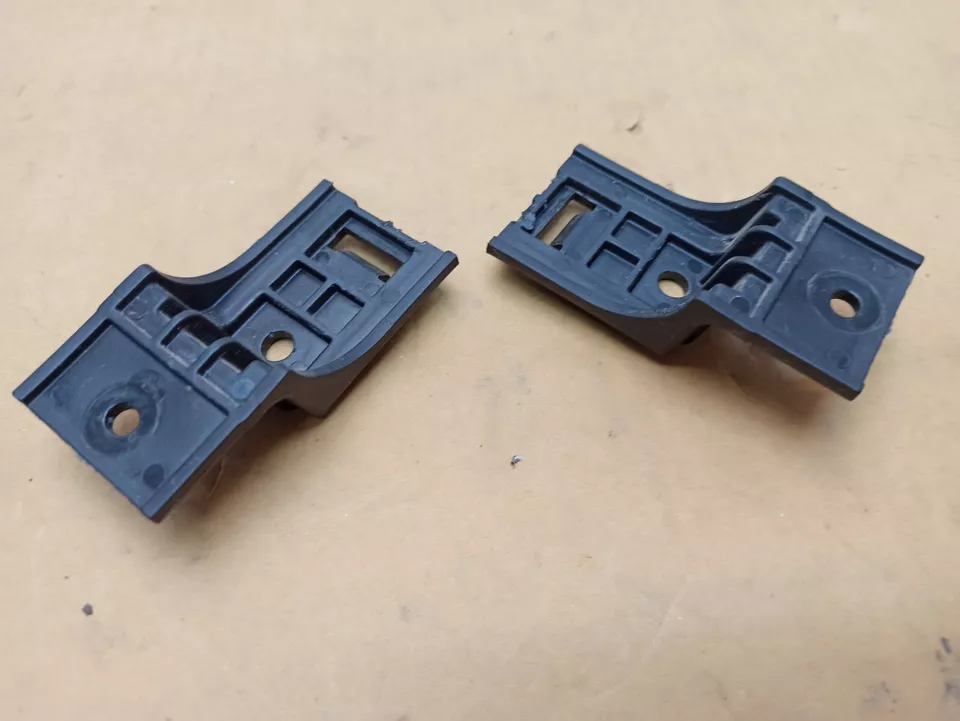 KIA Stonic GT 2021-2023 Rear Bumper Brackets Set 86633-H8400