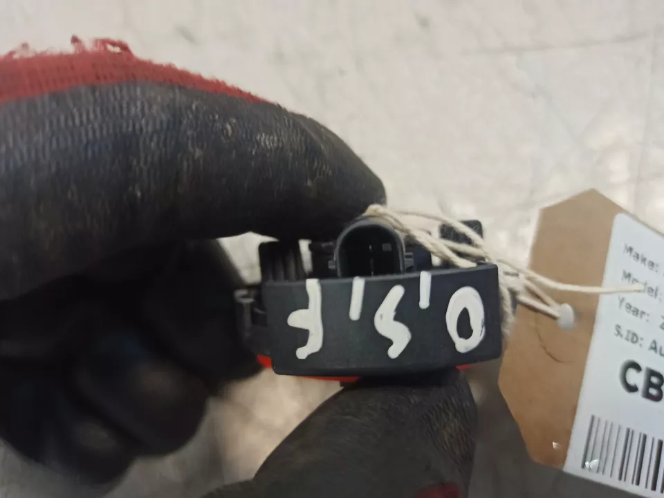 Audi A1 MK2 2019-2024 Crash Impact Sensor Right Driver Side Front ...