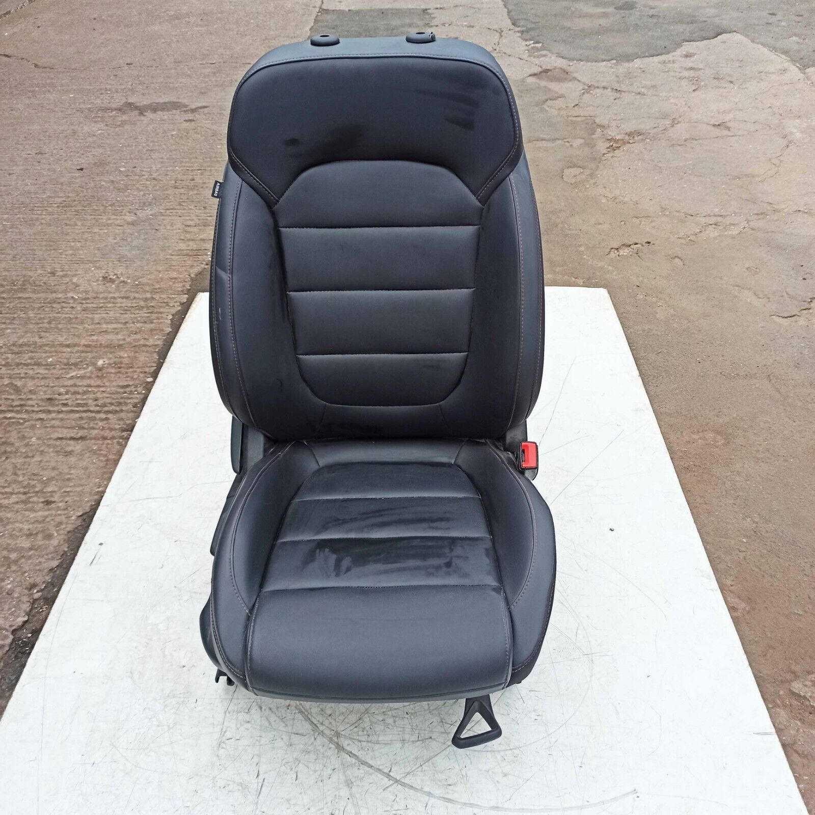 MG HS 2019-2023 Electric Black Leather Seat Right Side Front