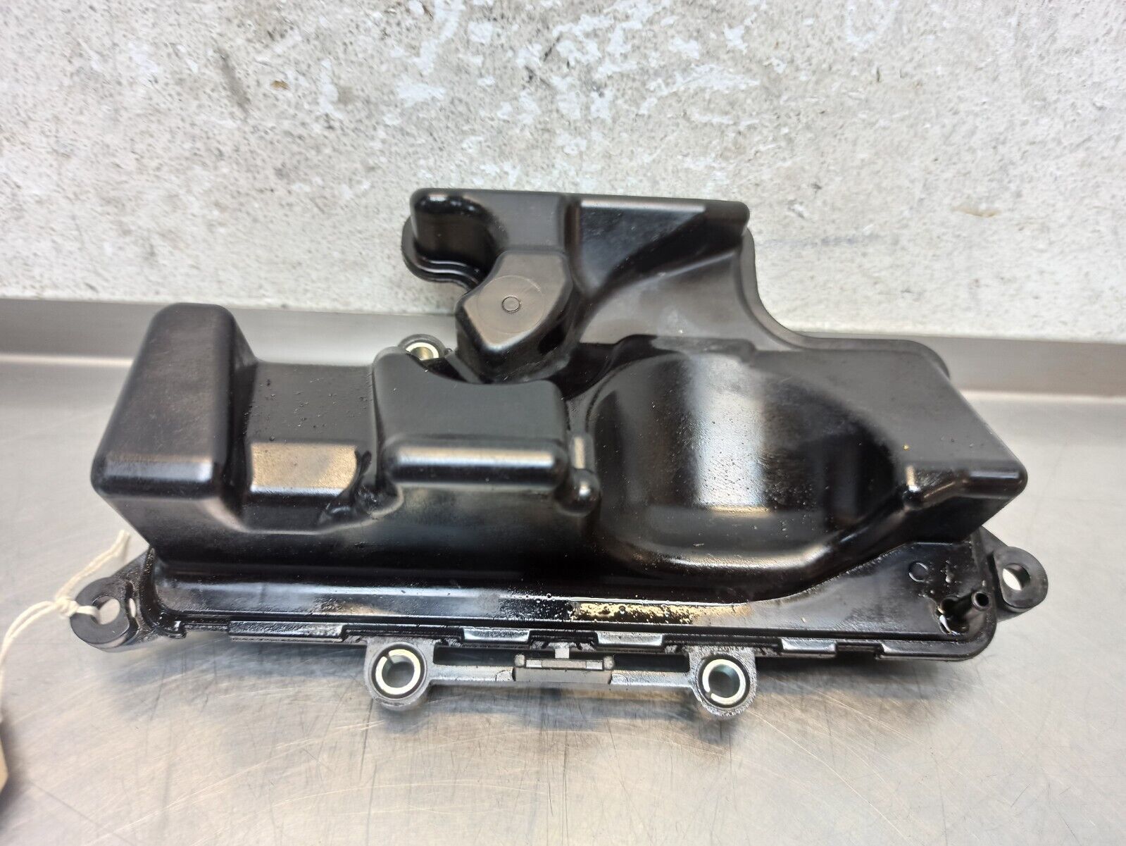 Audi SQ5 MK2 2017-2022 3.0 Petrol Vacuum Pressure Reservoir Tank 06M131541C