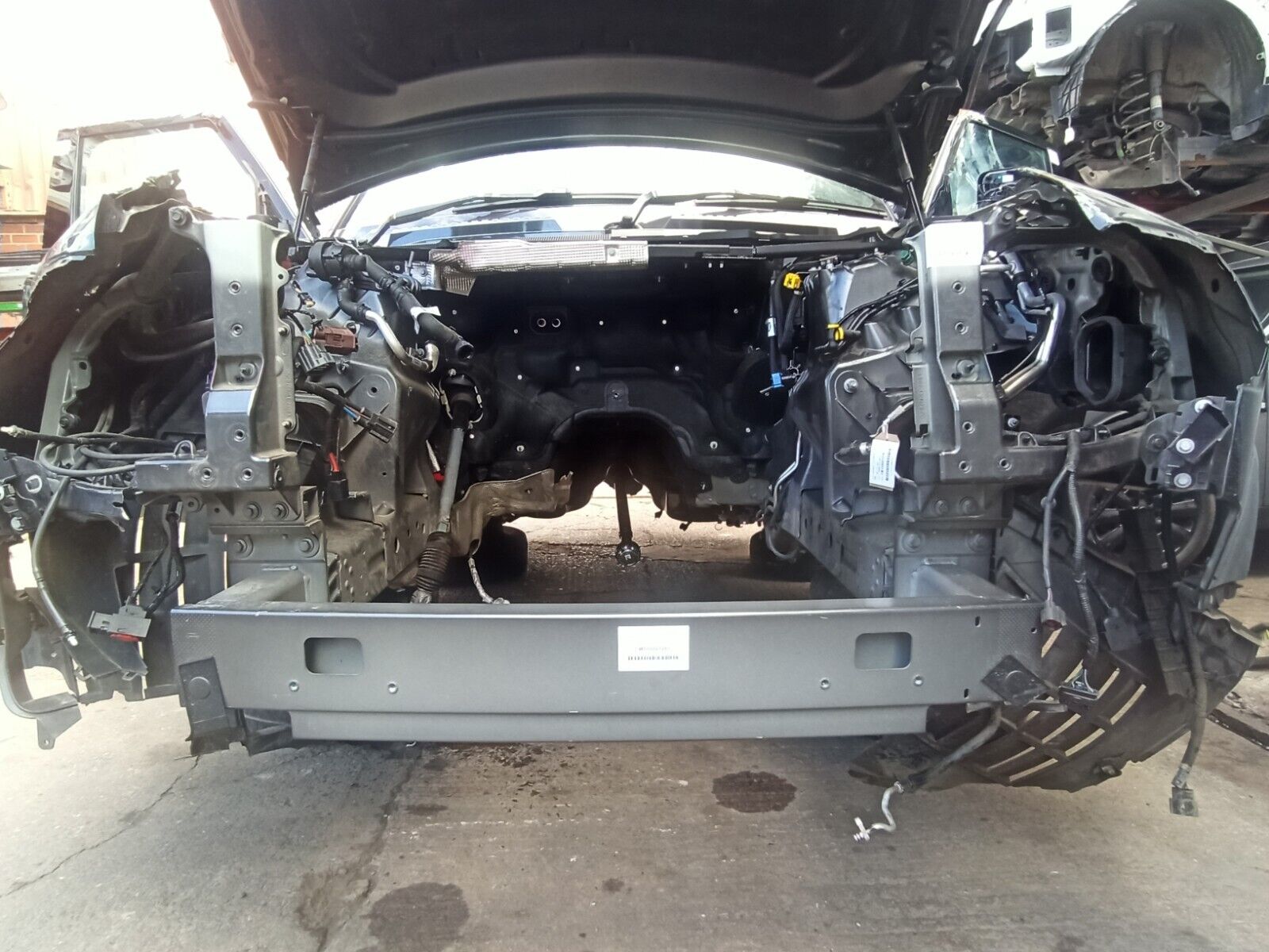 Land Rover Defender L663 19-22 Front Cross Bar Reinforcement Crash Bar