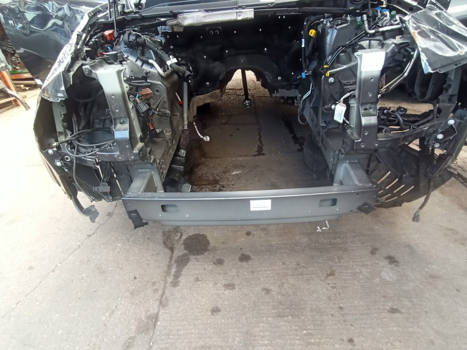 Land Rover Defender L663 19-22 Front Cross Bar Reinforcement Crash Bar