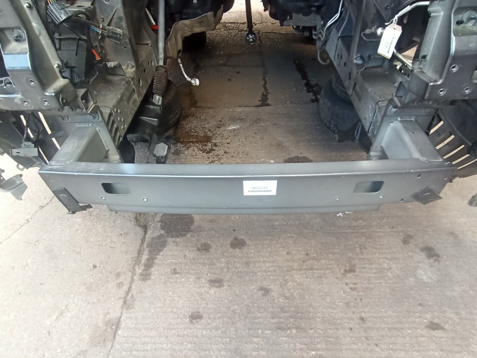 Land Rover Defender L663 19-22 Front Cross Bar Reinforcement Crash Bar