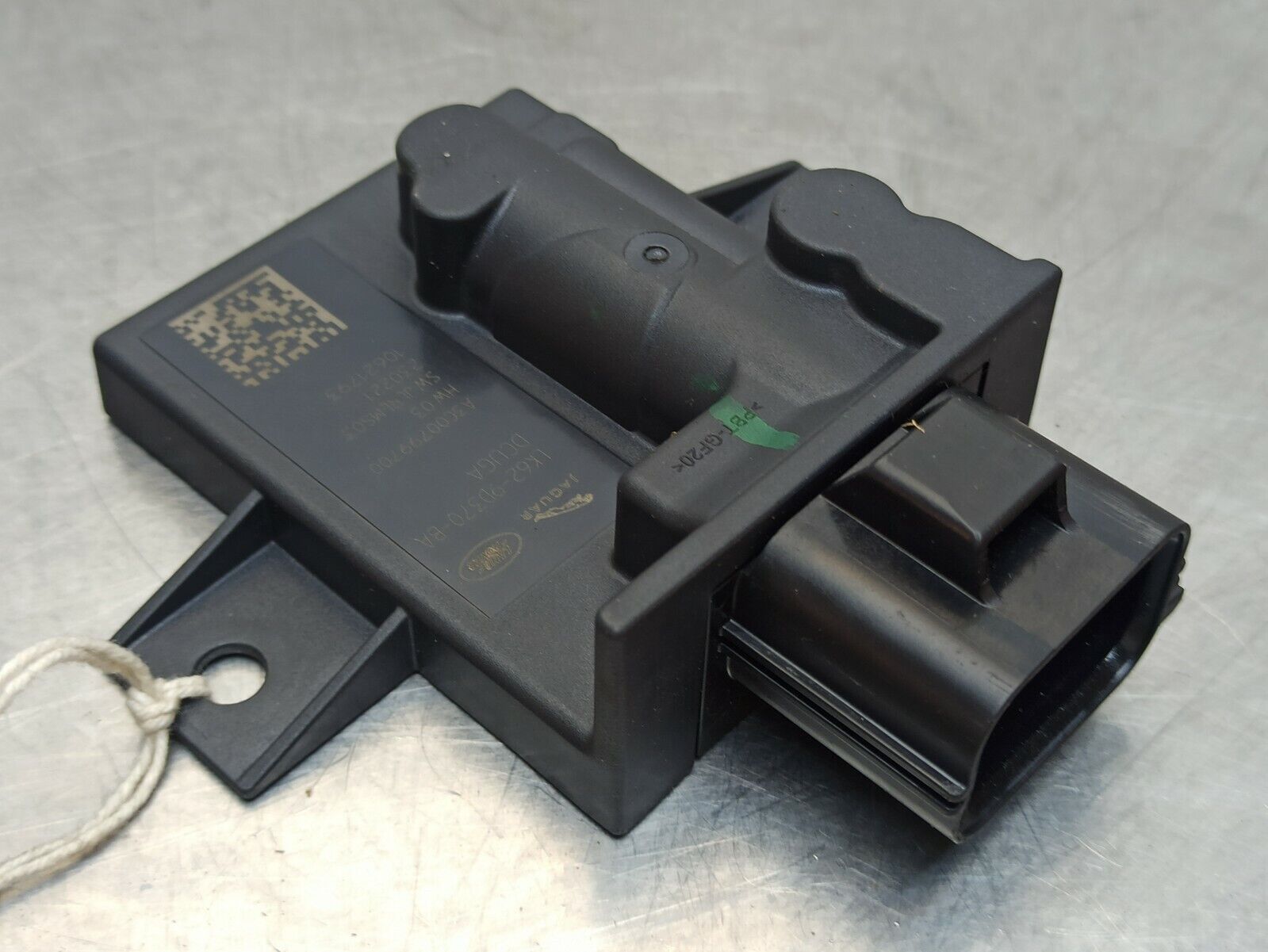 Land Rover Defender L663 2019 ECU Fuel Pump Control Module LK62-9D370-BA