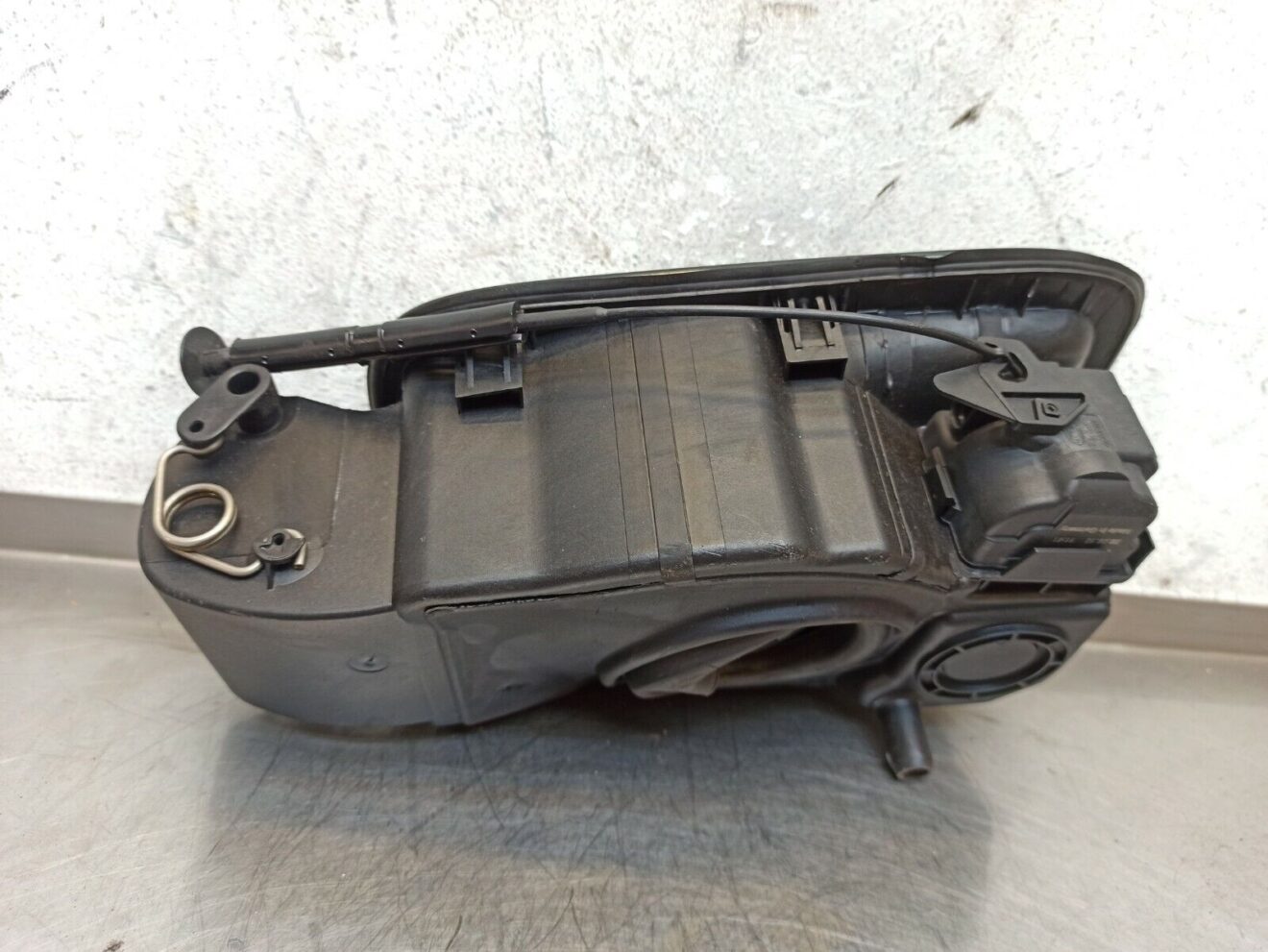 Mercedes Benz W204 C220 07-14 Black 2.2 Diesel Fuel Tank Flap Cover ...