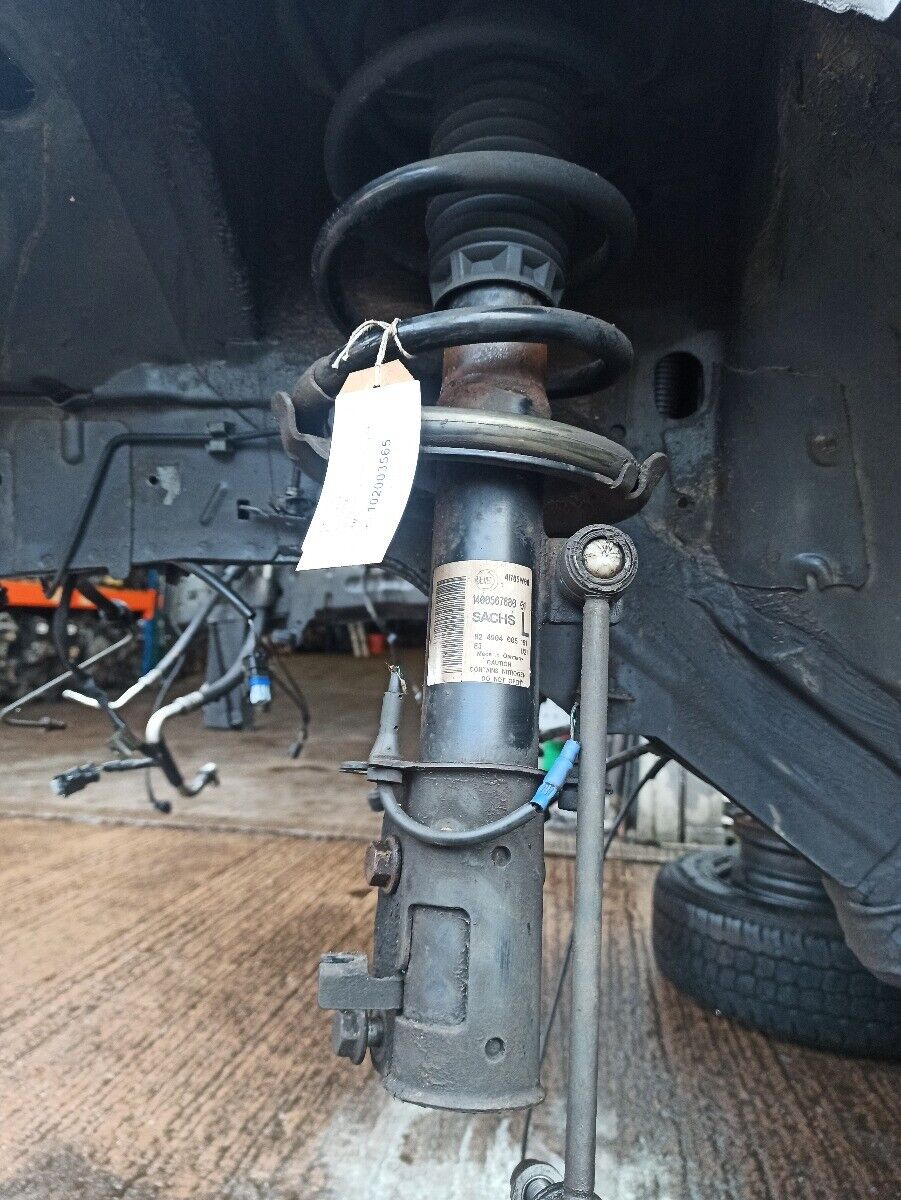 Toyota Proace 16-18 2.2 Diesel 6 Speed Shock Absorber Passenger Side