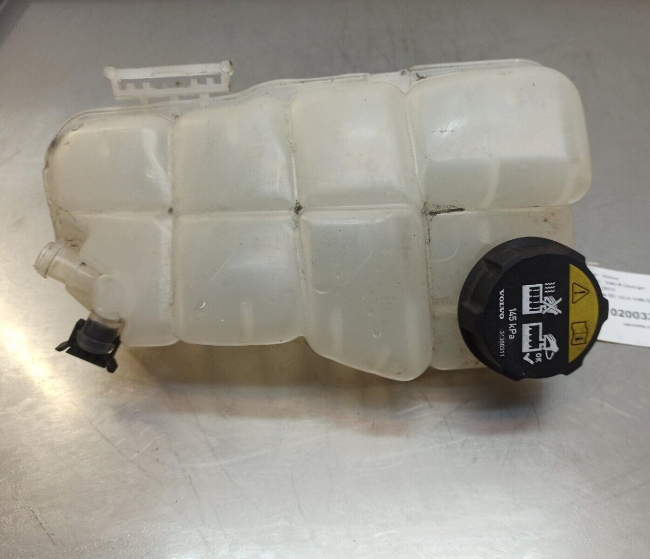 VOLVO V40 2016-2019 Expansion Coolant Tank Bottle 31338764