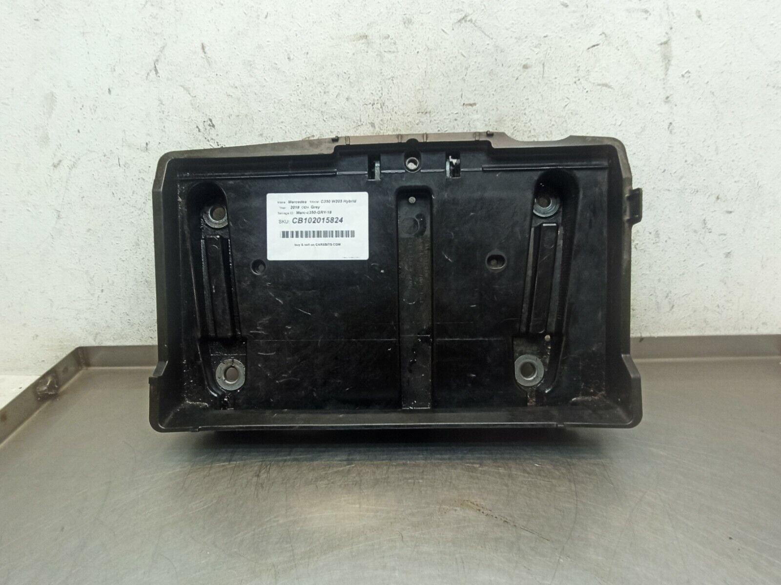 Mercedes Benz W205 C350 14-19 2.0 Petrol Hybrid Battery Tray A2056201502