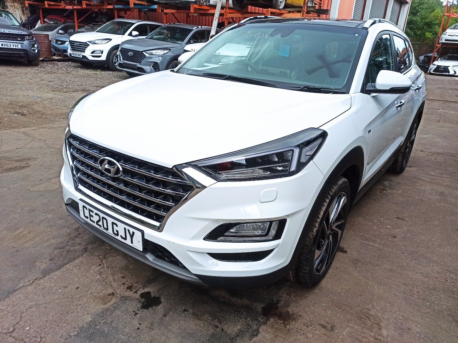 1 Wheel Nut 2020 Hyundai Tucson 2.0 Diesel Hybrid Auto White PYW Breaking