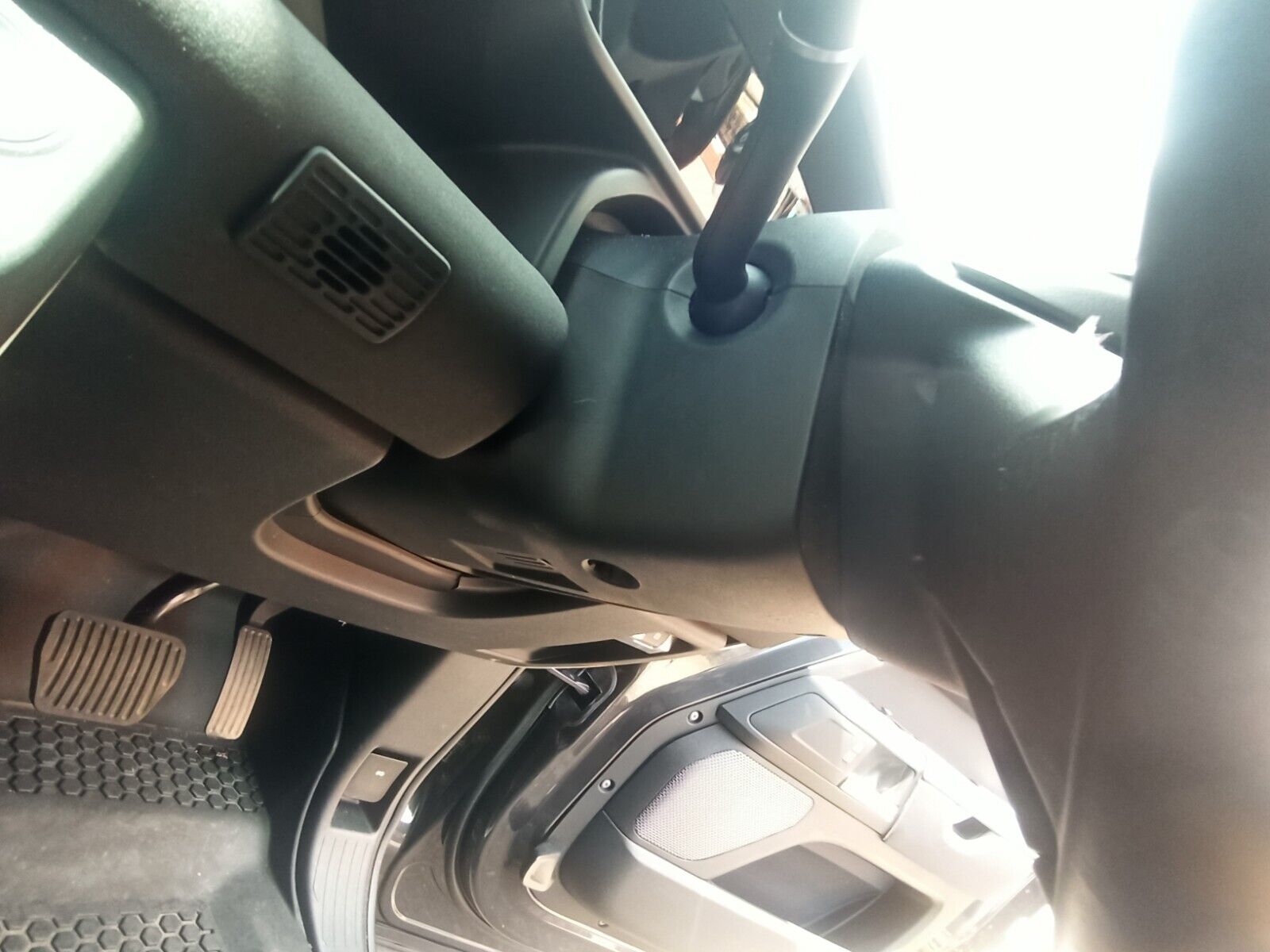 Land Rover Defender L663 19-22 3.0 Diesel Steering Lower Column Trim