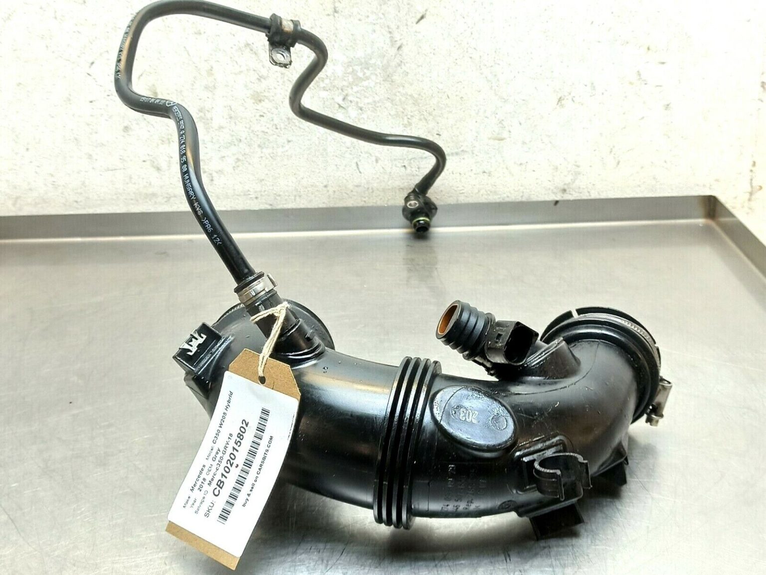 Mercedes Benz W205 C350 14-19 2.0 Hybrid Petrol Air Intake Pipe A2740900929