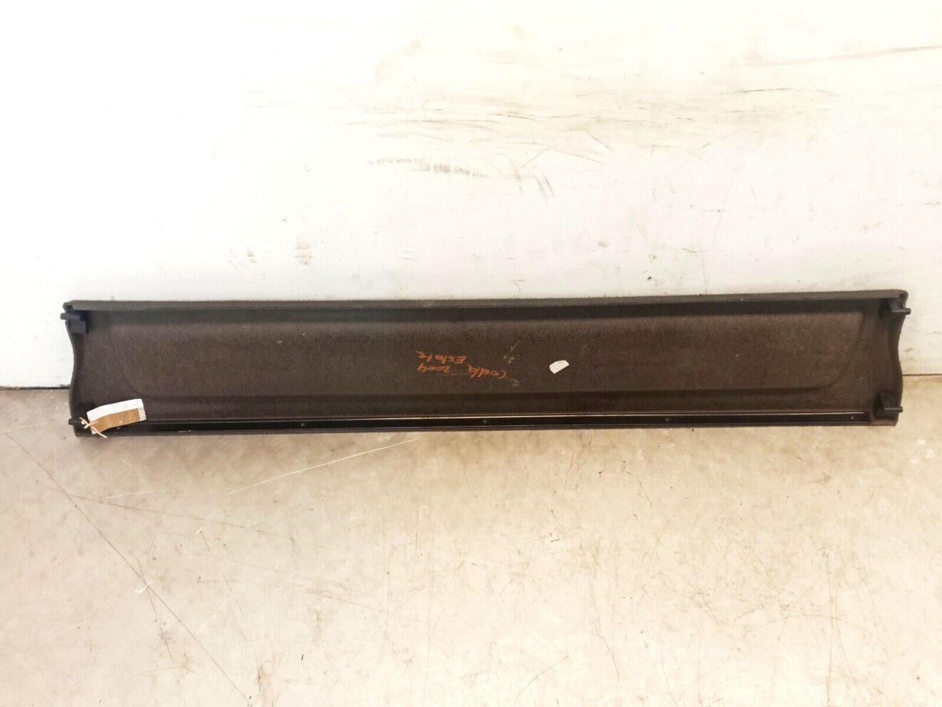 2004 Toyota Corolla Parcel Shelf