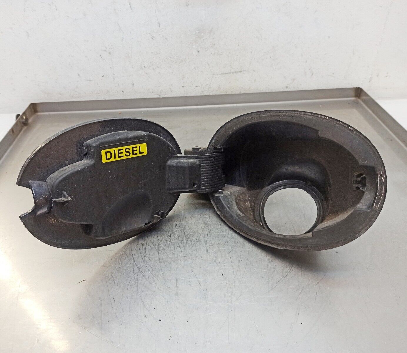 Toyota Proace 2013-2016 Van Diesel Grey EYJ Fuel Filler Flap Cap Panel ...