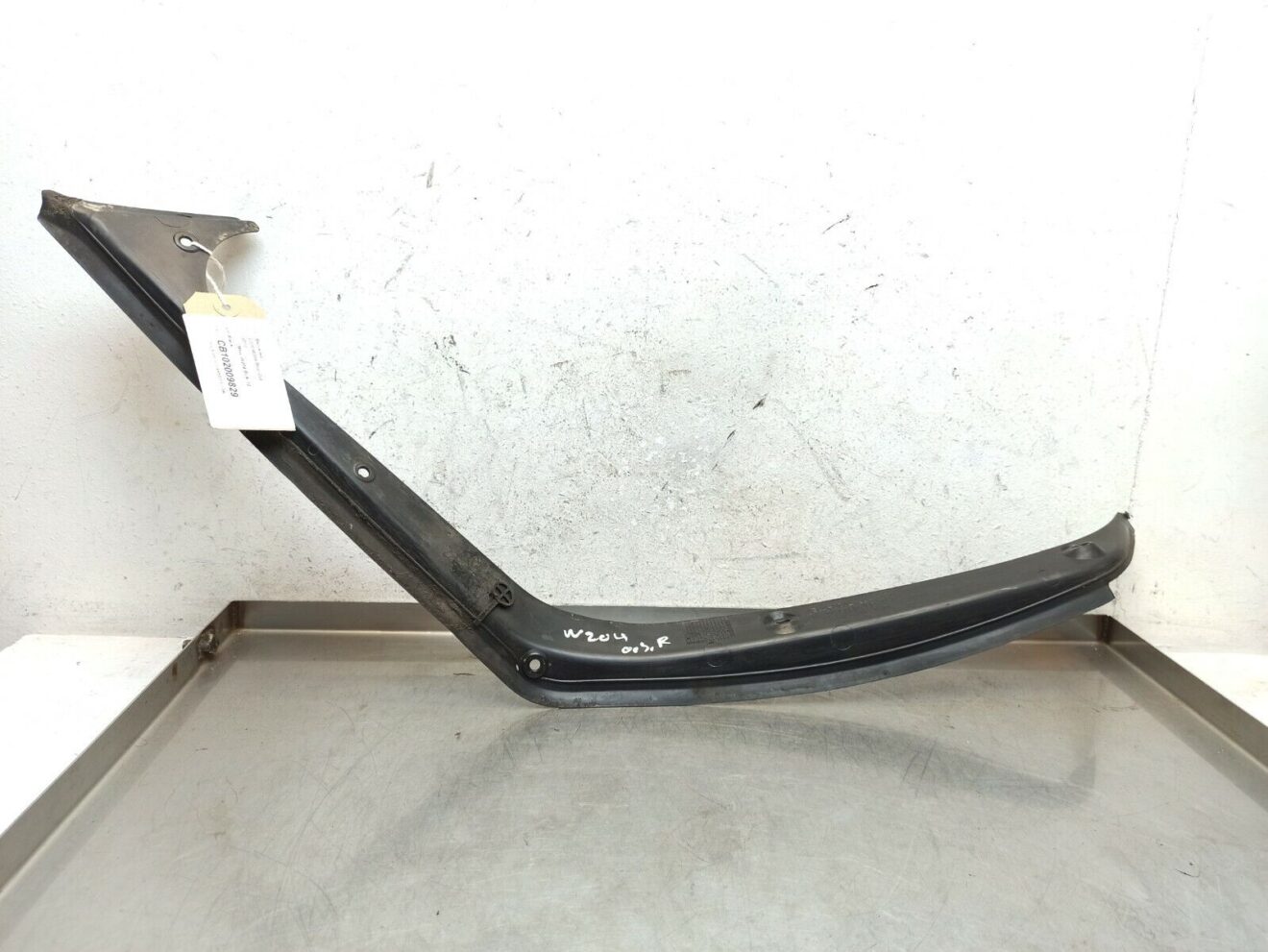 Mercedes Benz W204 C220 2007-2014 Right Side Boot-lid Cover Trim ...