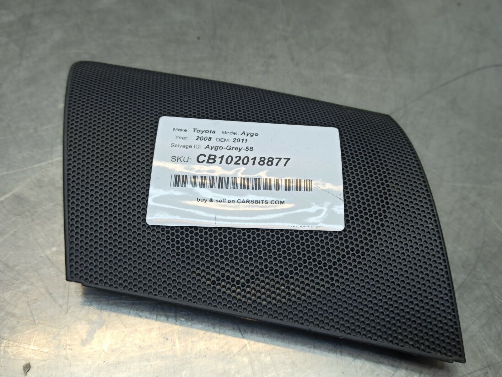 Toyota Aygo 2005-2014 Dashboard Speaker Cover 55473-0H010 O/S - Image 5