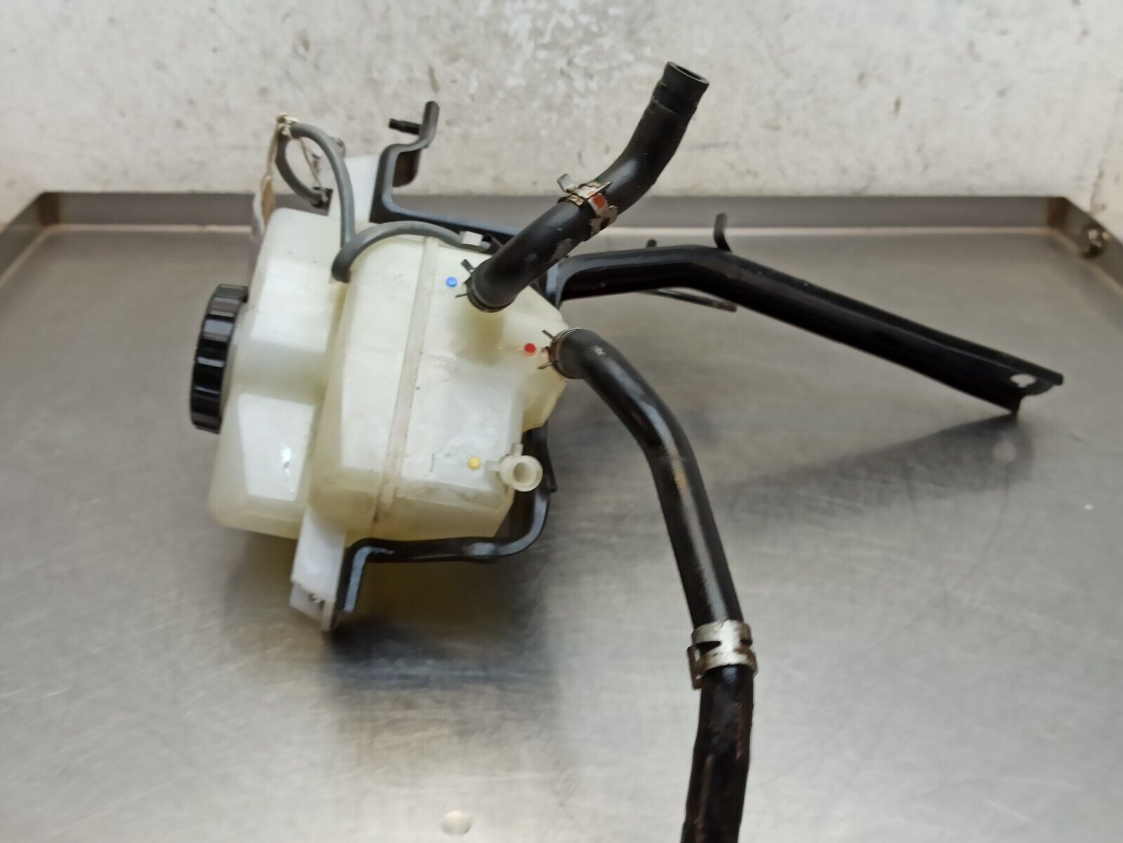 Toyota Rav4 Hybrid 2016-2019 2.5 Petrol Brake Fluid Expansion Tank