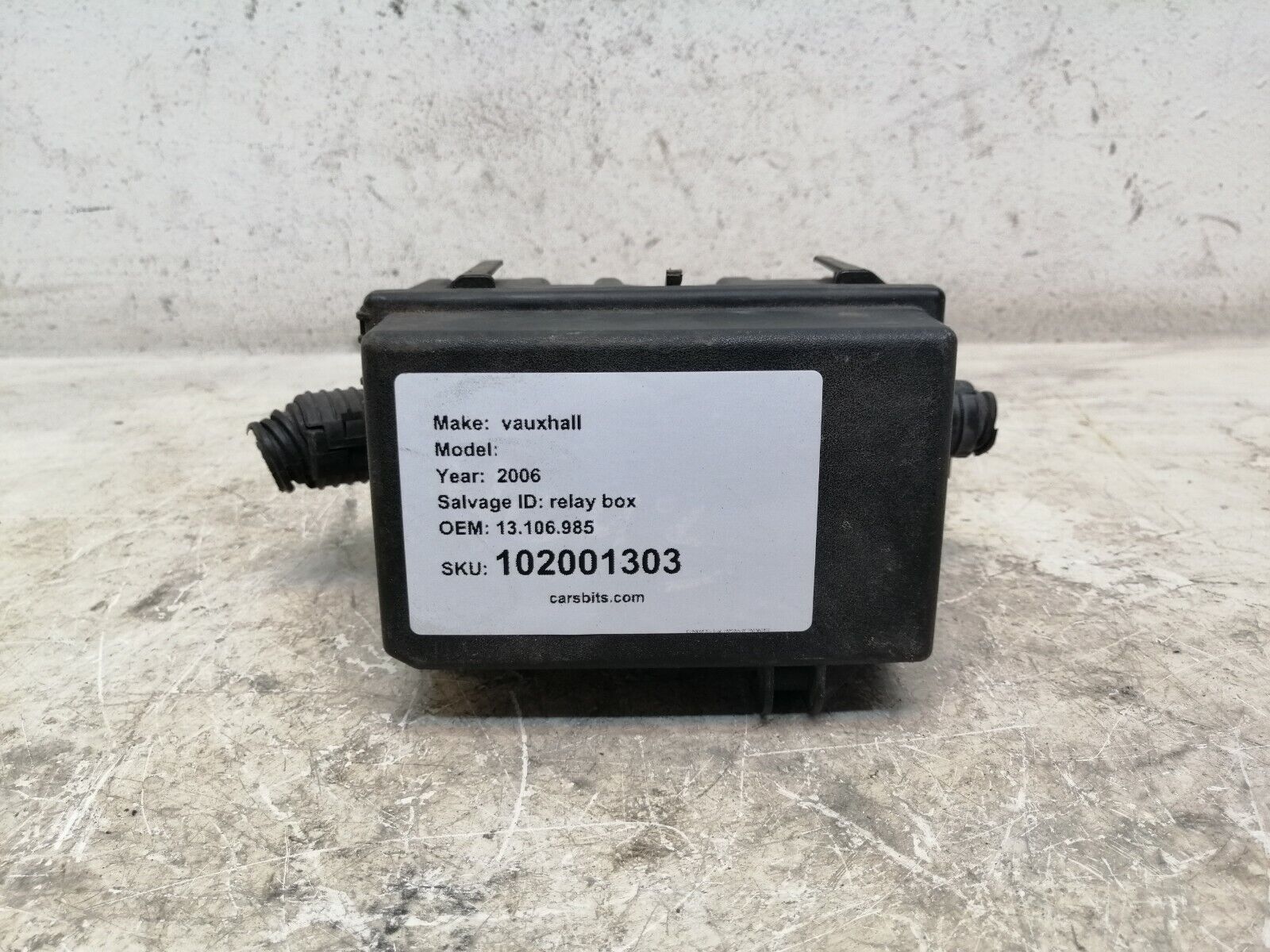 2005 Vauxhall Corsa Body Control Module 330518684