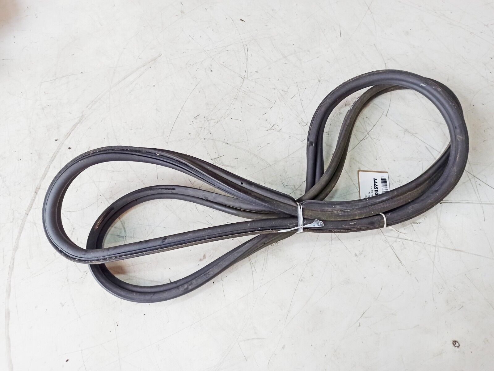 BMW 3 Series F30 330E 2016-2018 Boot Lid Tailgate Seal Rubber Frame