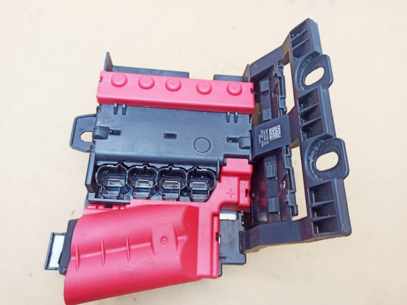 BMW G30 530E 2017–2023 Pyro Fuse Power Distribution Box 6802945 2.0 ...