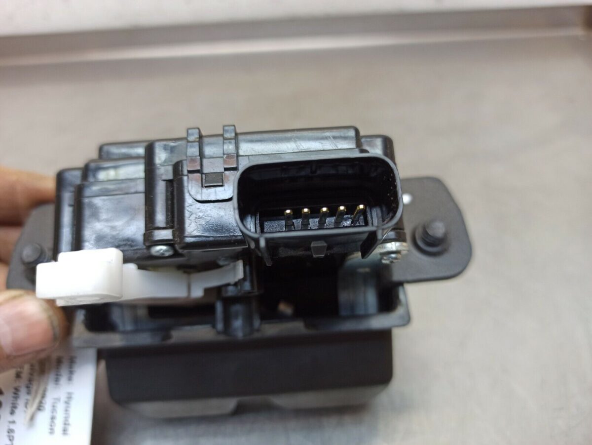 Hyundai Tucson MK3 2018-2021 Rear Tailgate Boot Lock Catch Mechanism ...