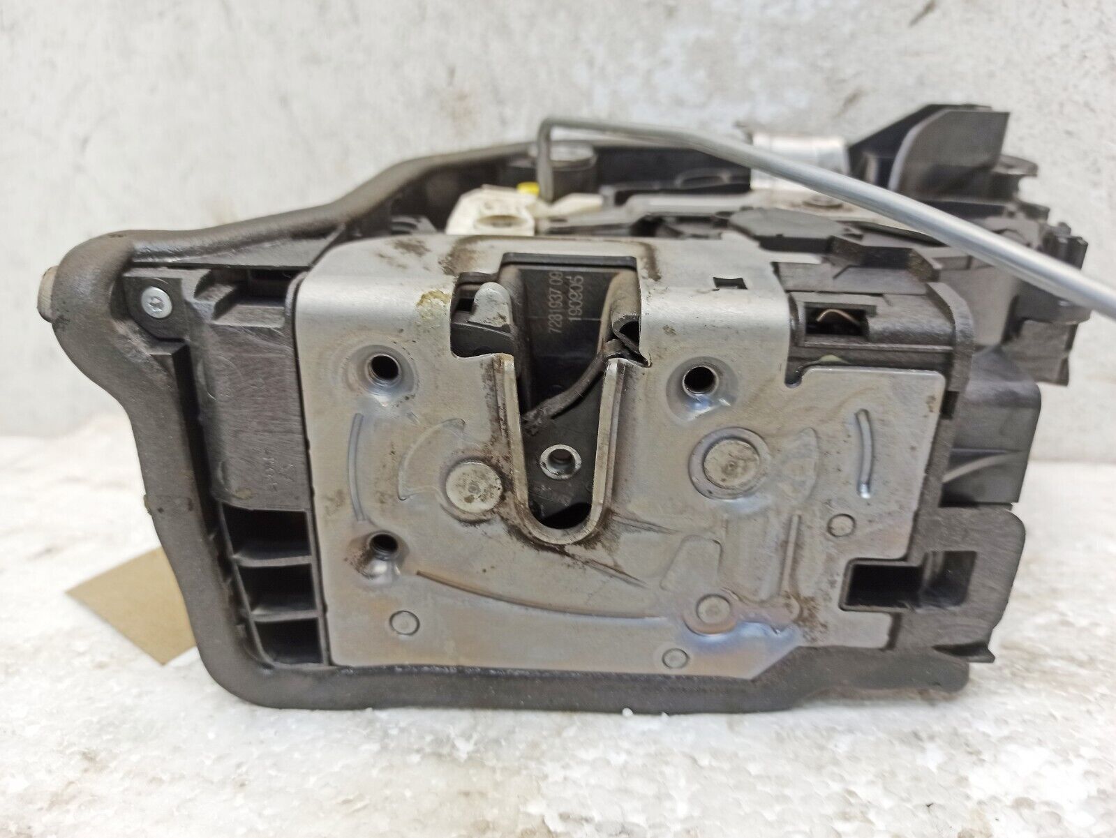 Mini Cooper F56 2019-2023 Door Lock Mechanism Left Side Front 7281937